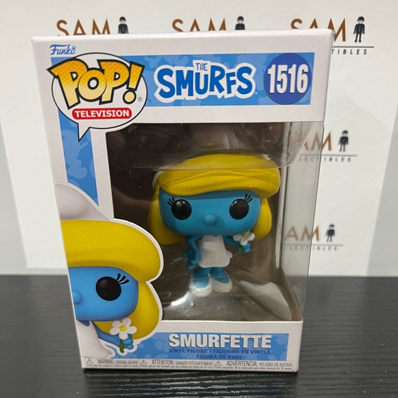 Other | Funko Pop Smurfs Smurfette With Flower 1516 Protector | Poshmark